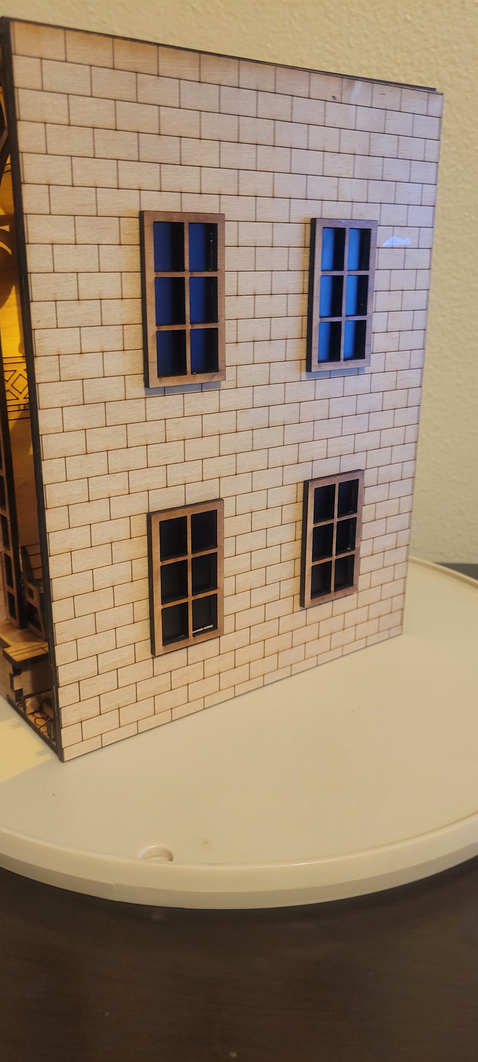 Lighted Train Station Book Nook - Etsy