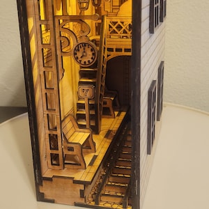Lighted Train Station Book Nook - Etsy