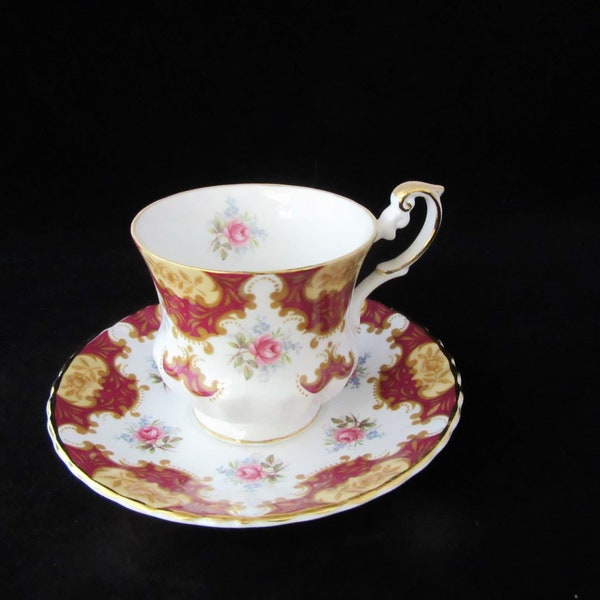 Footed Tea Cup - Etsy