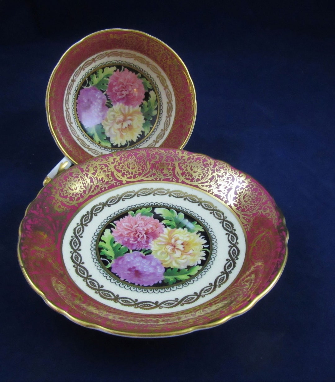 Vintage 1940 Paragon Red and Gold Teacup & Saucer With Chrysanthemums ...
