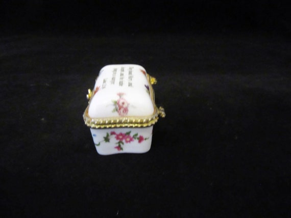 Vintage Imperial Porcelain Trinket Box, Luke 2:16, Fl… - Gem