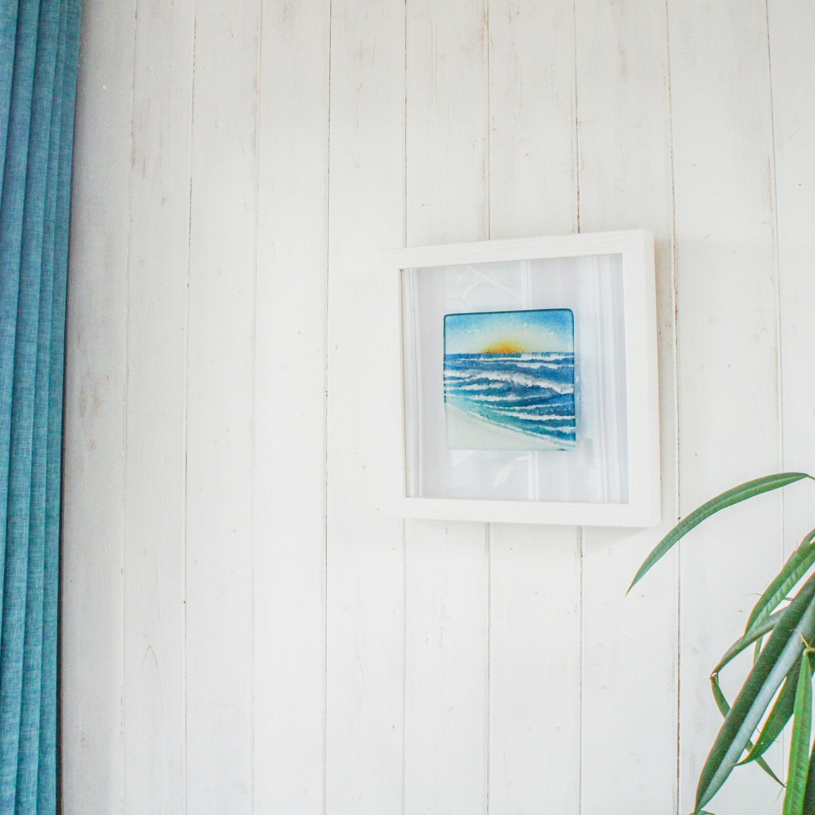 Wave in a Box Fused Glass Wave Wall Art Sun 25x25cm(10"), Turquoise ...