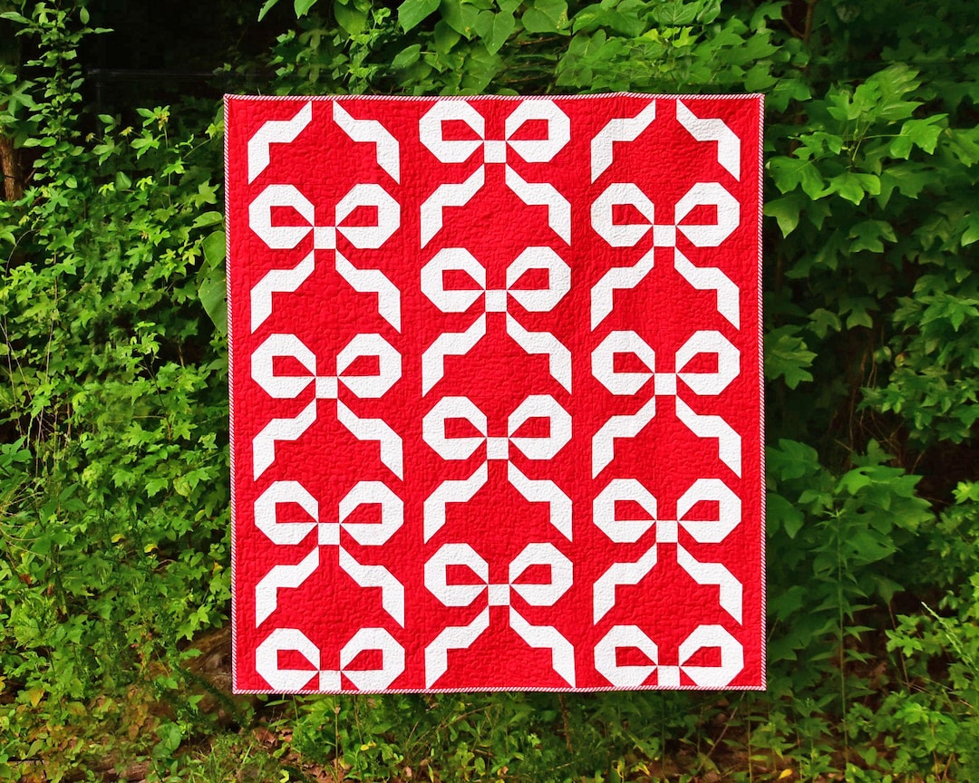Festive Bows Digital Pdf Quilt Pattern - Charm Pack and Fat Quarter ...