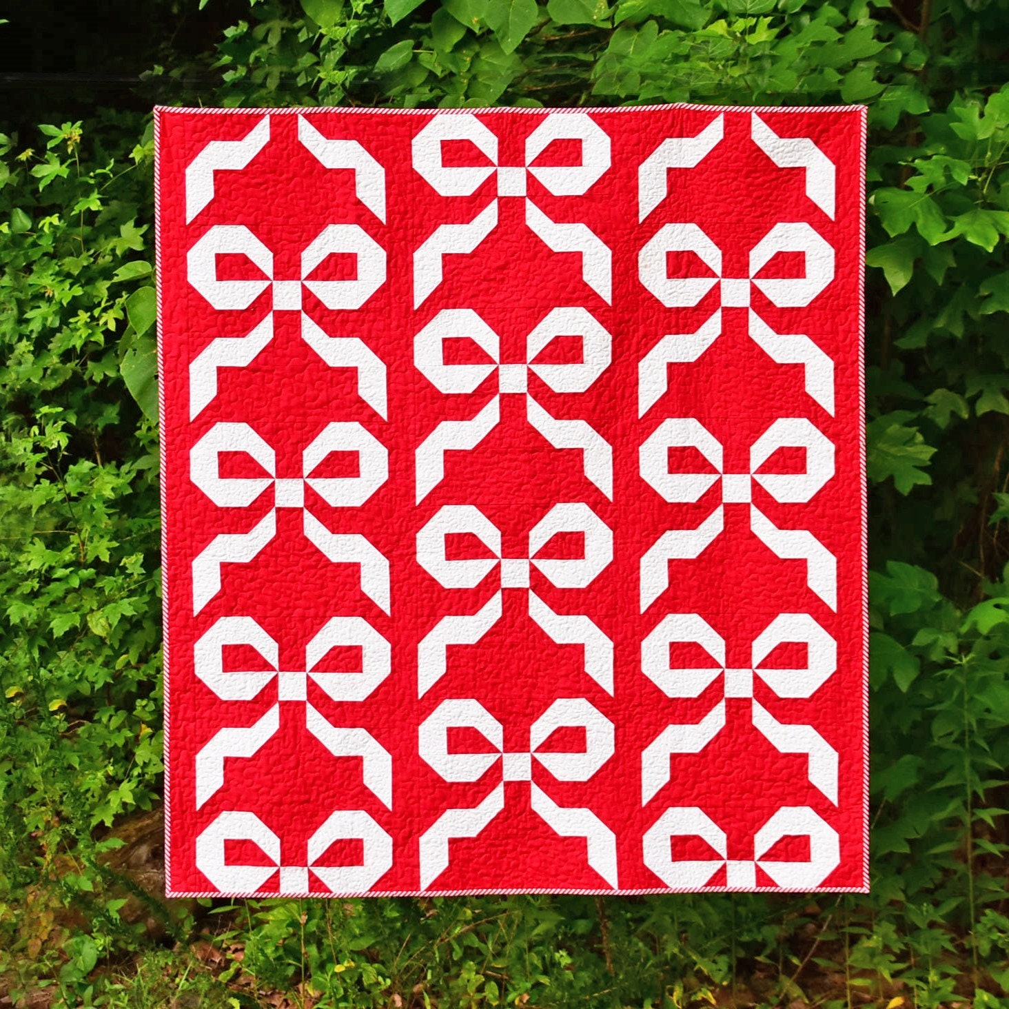 Festive Bows Digital Pdf Quilt Pattern Charm Pack and Fat Quarter Quilt ...