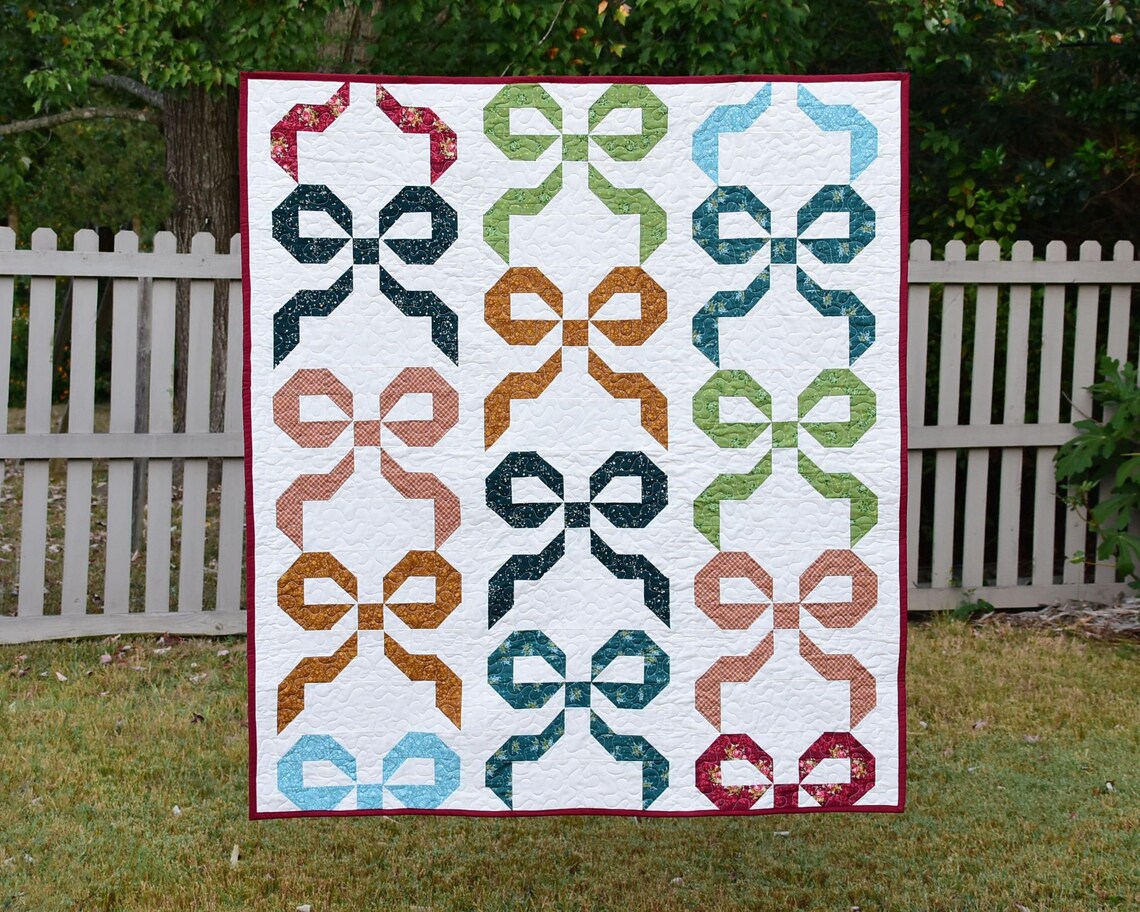 Festive Bows Quilt Pattern – Throw Size, Holiday Quilt (digital ...