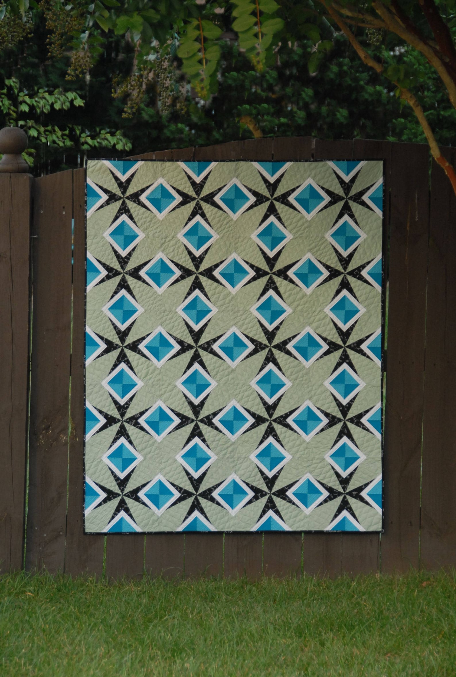 Diamonds in the Sky Digital Quilt Pattern a Modern Paper Pieced Pattern ...
