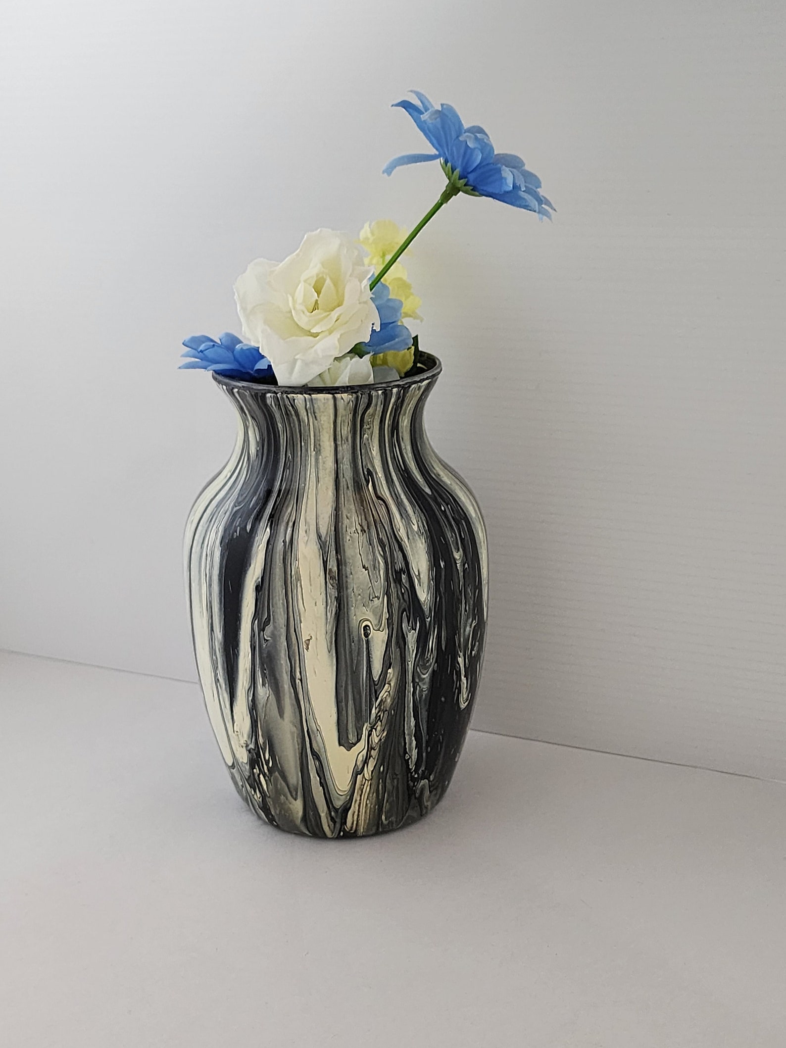 Fluid Art Vase - Handmade Vases - Home Décor - Paint Pour Art Piece - Etsy