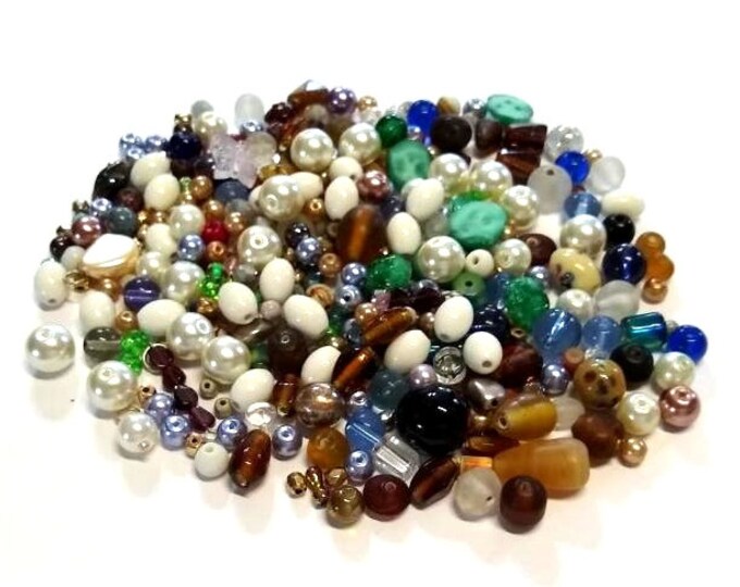 Mixed Destash Lot of 5.2 Oz. of All Kinds of Glass Beads, Destash Bead ...