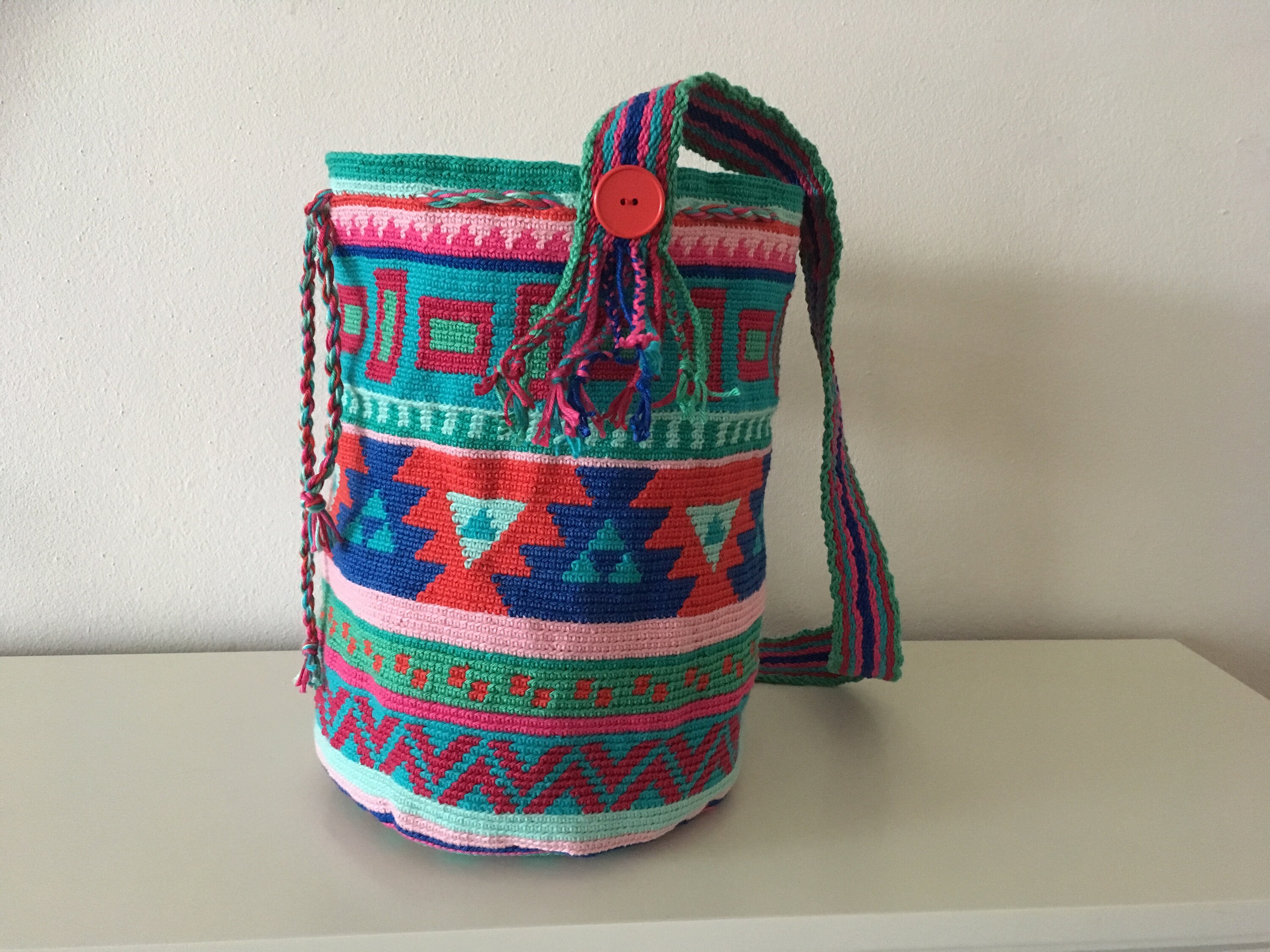 Sewing & Fiber Weaving & Tapestry Tapestry crochet bag patterns Mochila ...