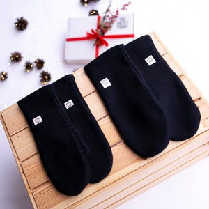 Black Handmade Mittens for Men or Women, Wool Mittens for Her ...