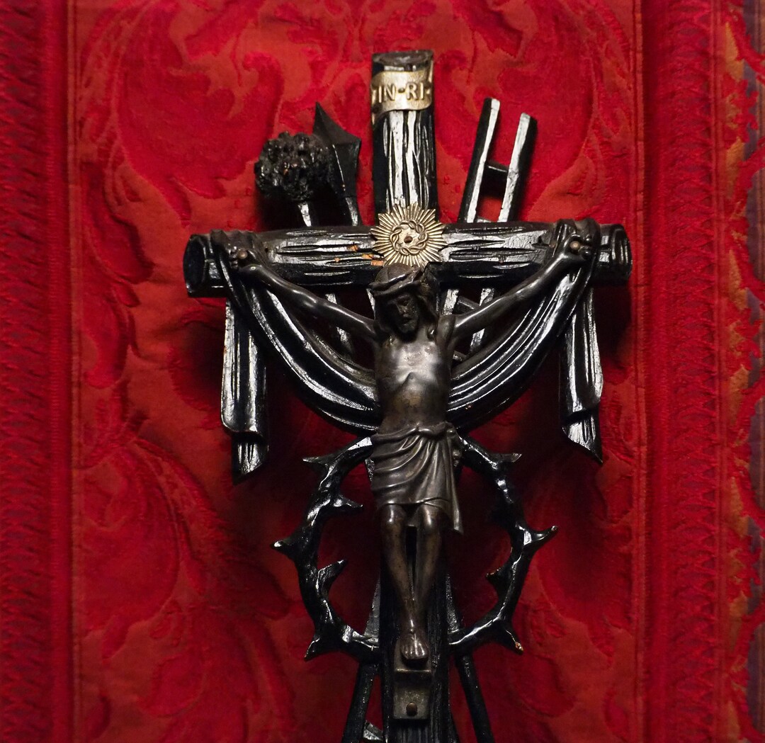 Antique French Religious Hand Carved Wood Altar Crucifix Cross With ...