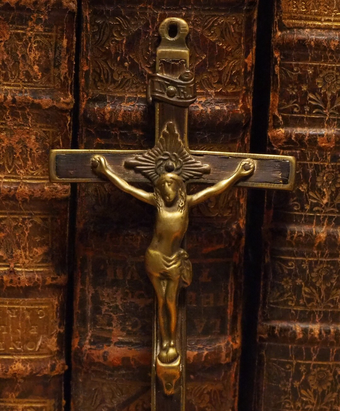 Antique Pectoral Sacred Heart Skull Cross Bones Crucifix Pendant Bronze ...