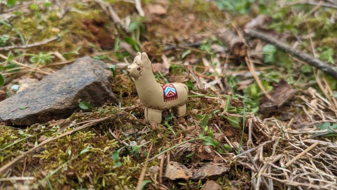 Mini Clay Llama Alpaca Animal Figure Decoration With Blanket Rug Hand ...