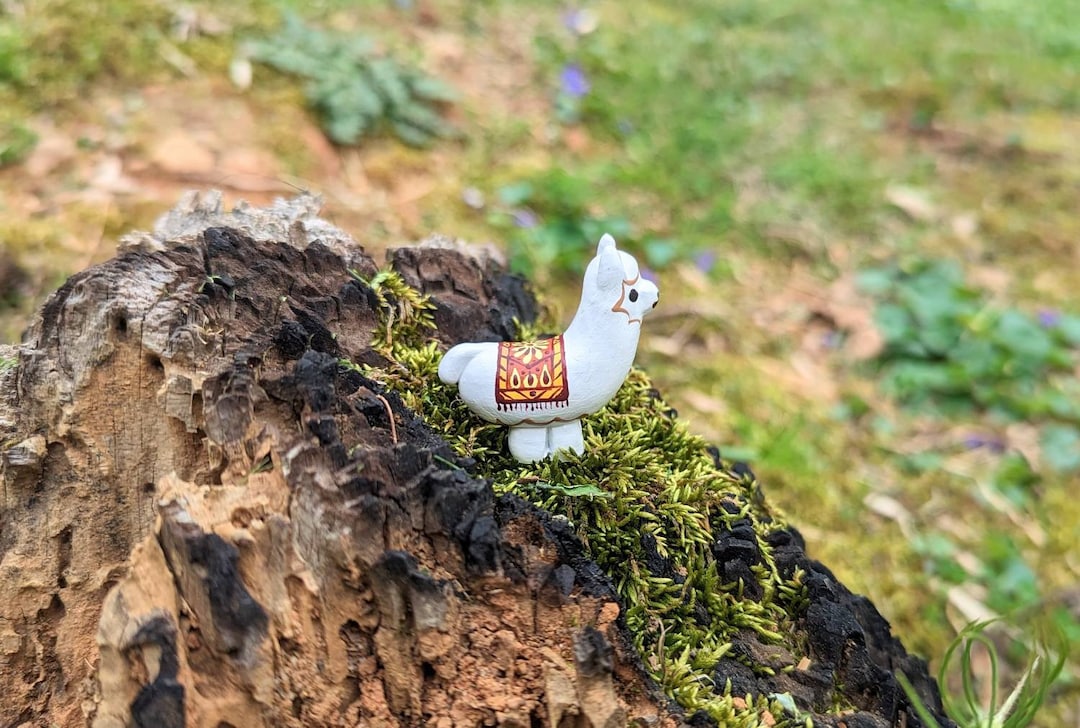 Mini Clay Llama Alpaca Animal Figure Decoration With Blanket Rug Hand ...