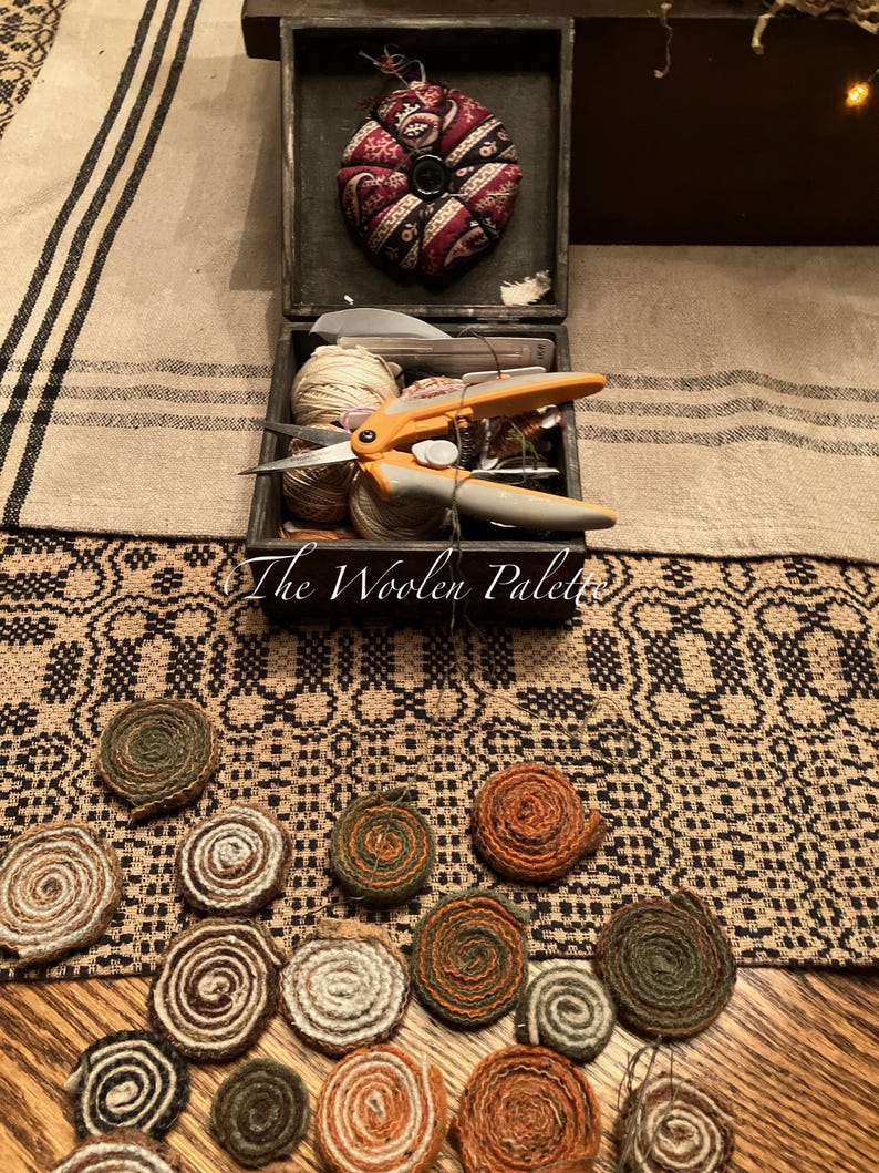 WOOL Quillie FALL Tree With Pumpkin - Etsy