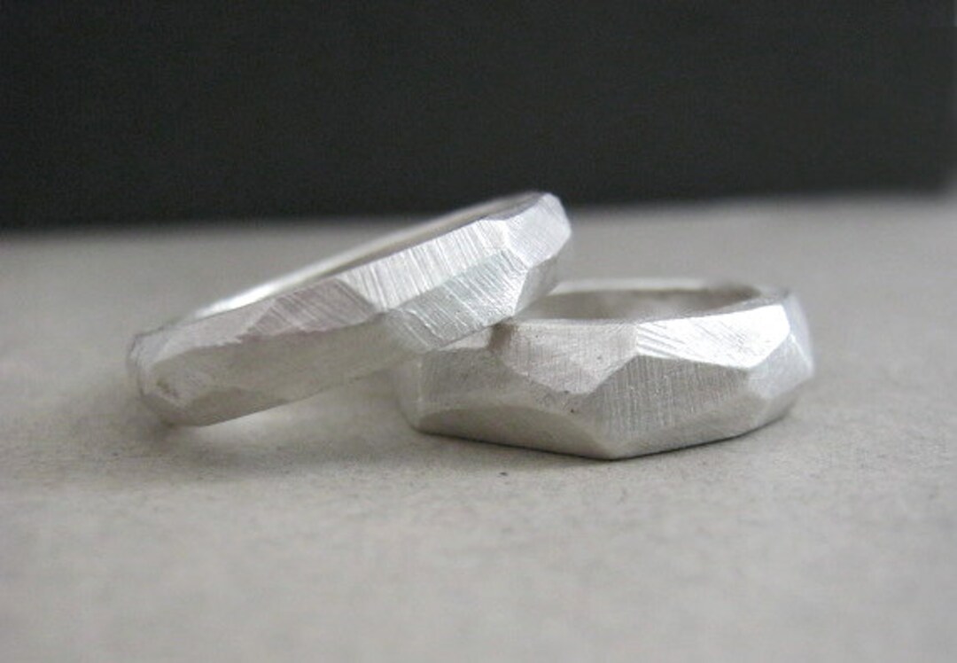 Faceted Wedding Ring Set Modern Geometric Rustic Style - Etsy