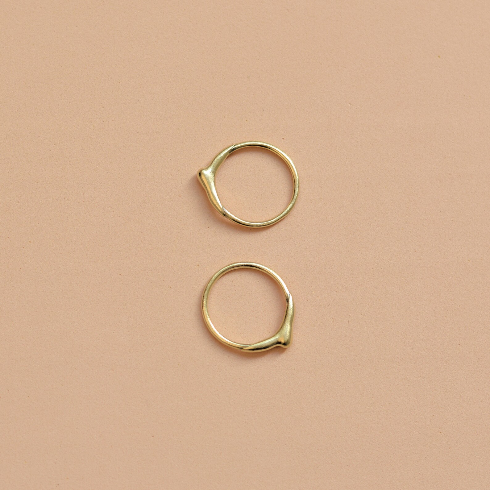 Mercury Drop Thin Ring, Minimalist Silver or Gold Ring, Stacking Ring ...