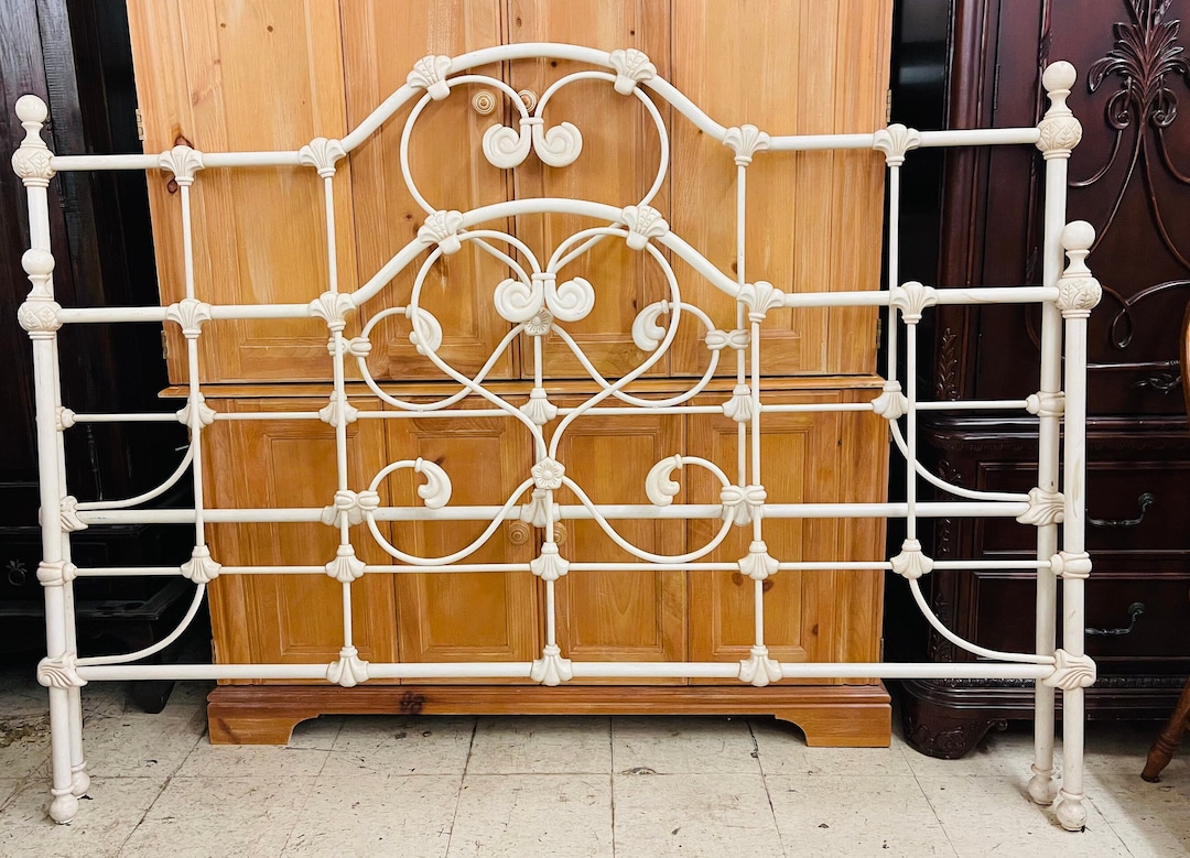Vintage Sweetheart Ornate Metal Bed Frame - Etsy