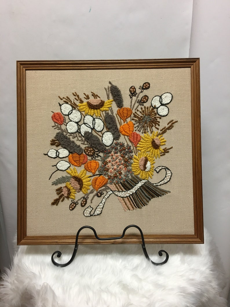 Vintage Embroidered Floral Art Frame - Etsy