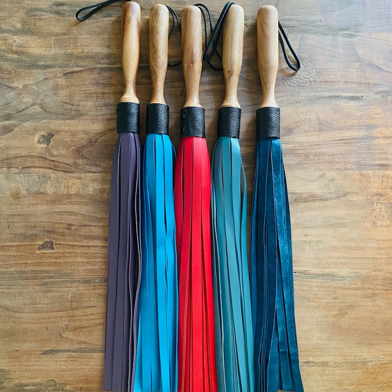 Leather Flogger - Etsy