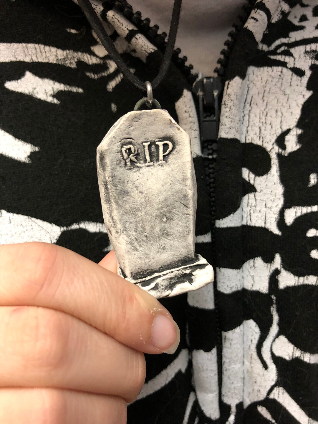 RIP Tombstone Tomb Stone Head Grave Necklace Gravestone Headstone Grave ...