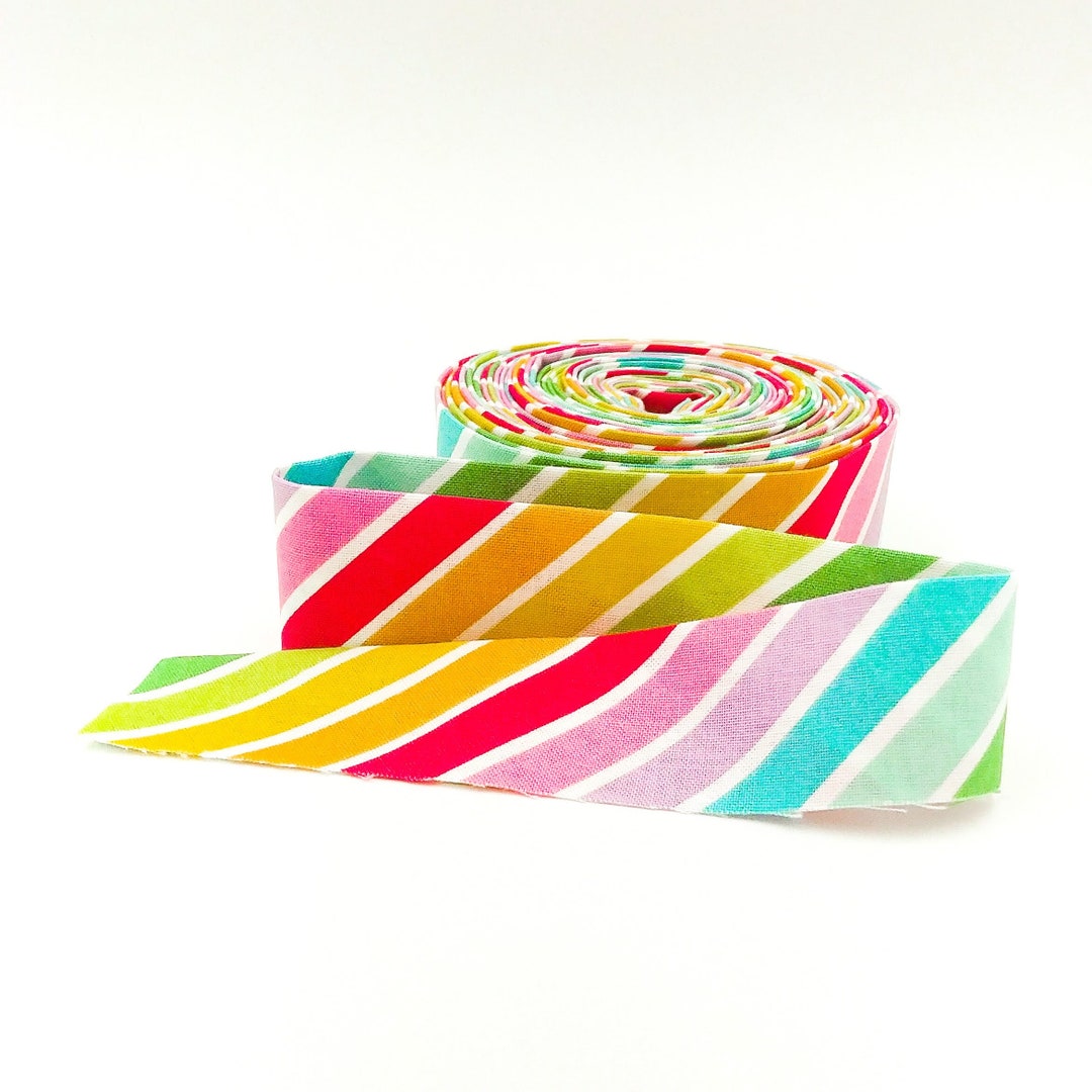 Quilt Binding Rainbowfruit White Diagonal Stripe 1 1/4" Single Fold ...