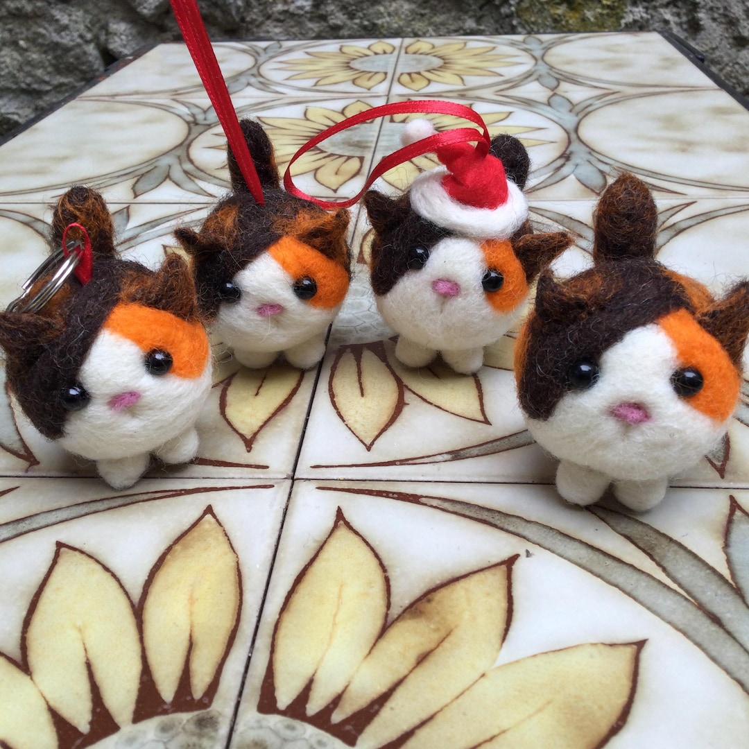 Calico Kitten/ Calico Cat Needle Felted Decoration or Keyring Handmade ...