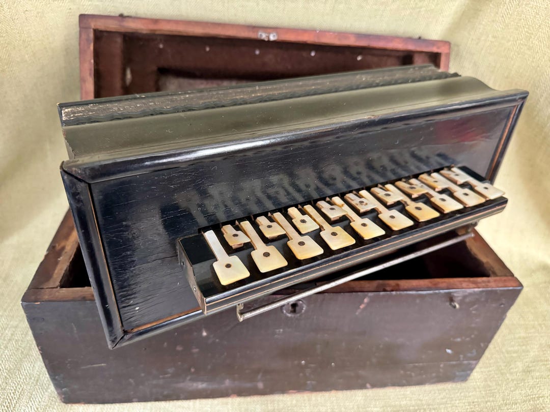 1880 Italian Boxed Concertina Accordion Squeeze Box - Etsy