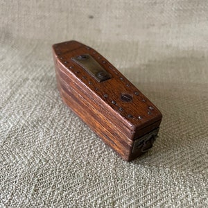 19th Century Folk Art Coffin Snuff Box, A Puzzle Box With Body Inside ...