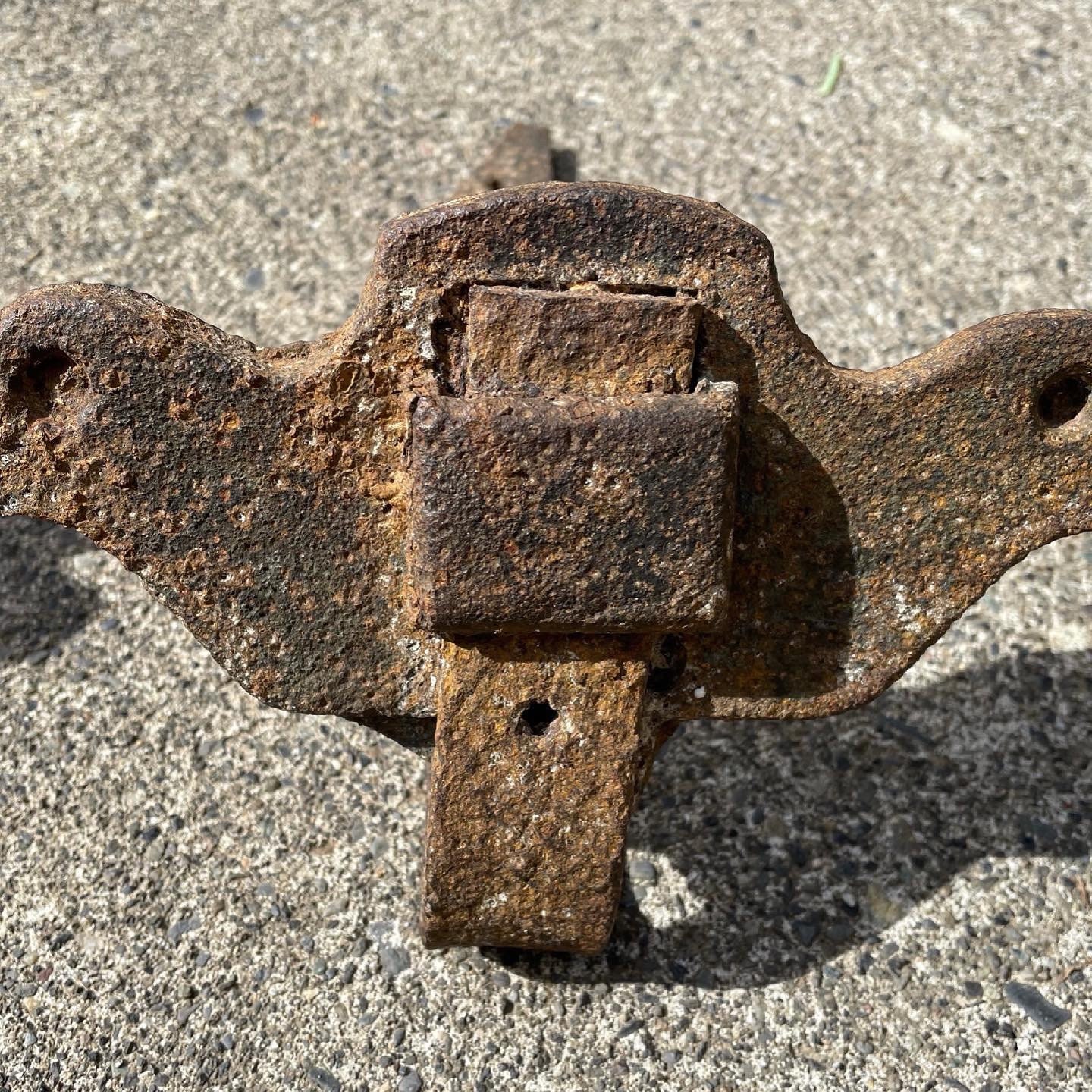 Victorian Doves 19th Century Forged Iron Roof Snow Birds, Architectural ...