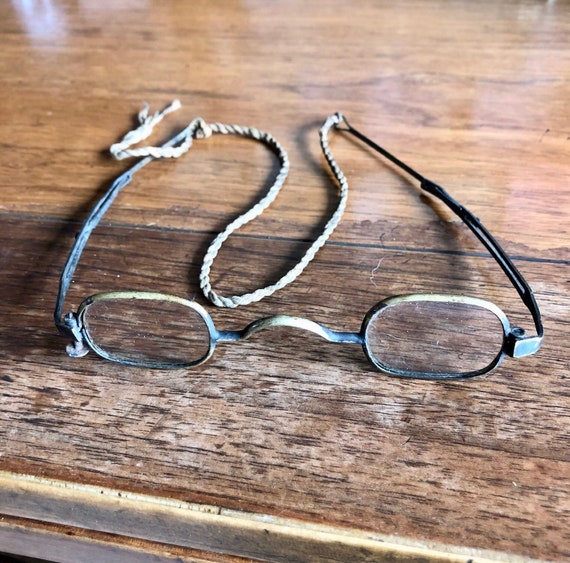 1870-80 Spectacular Spectacles with Make Due Repair - Gem
