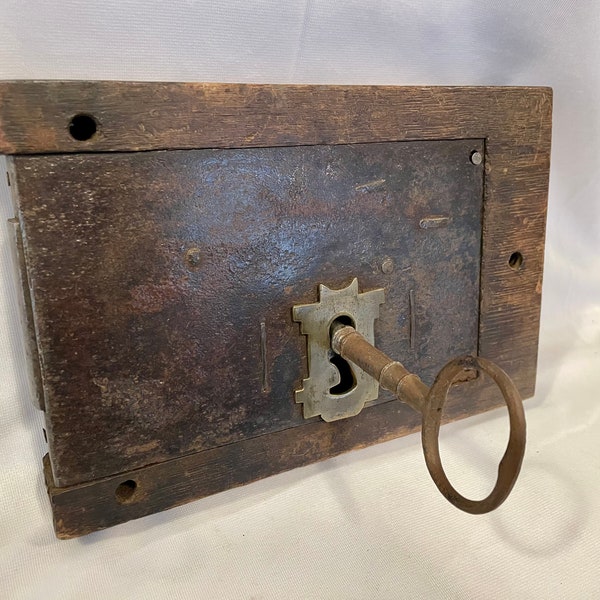1700s Padlock - Etsy