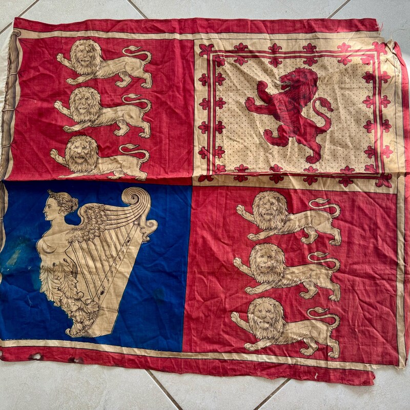 Royal Standard - Etsy