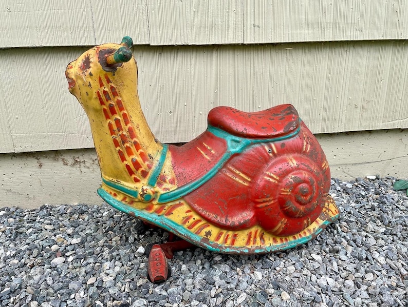 1949 Mobo Ride on Snail - Etsy