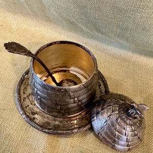 Vintage Silverplate Bee Skep Honey or Jam Pot With Fly Spoon - Etsy