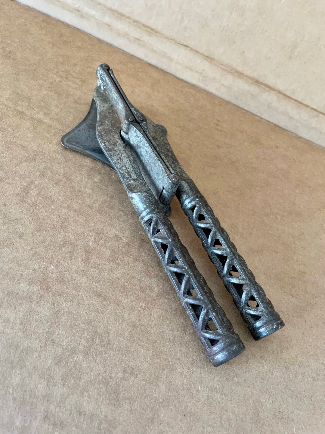 Rare Unusual 1881 Citrus Squeezer, Nut Cracker, the Little Giant ...