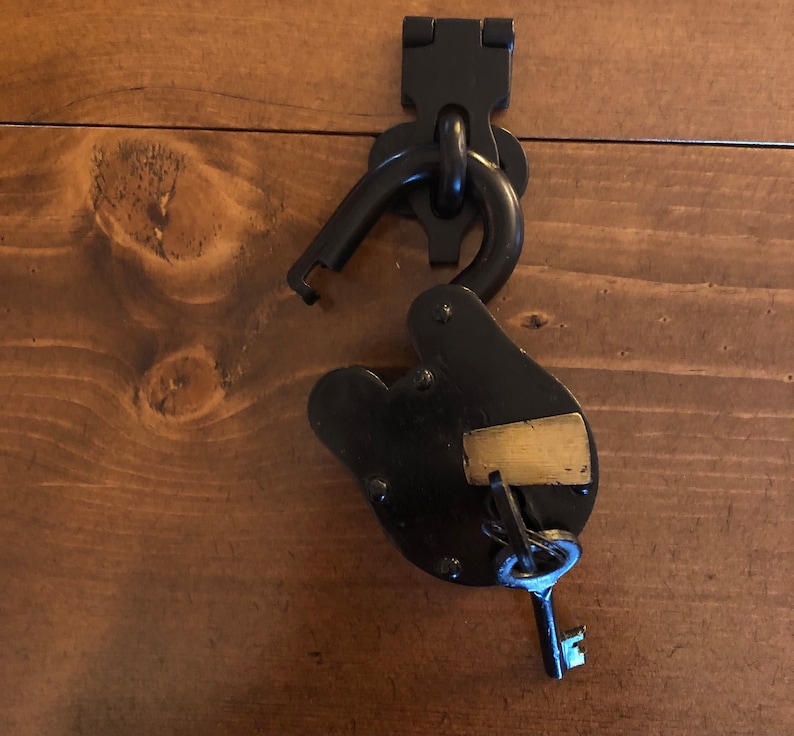 PADLOCK COMBO SET, Jailers Lock, Complete With Lock, Hasp, Screws and 2 ...