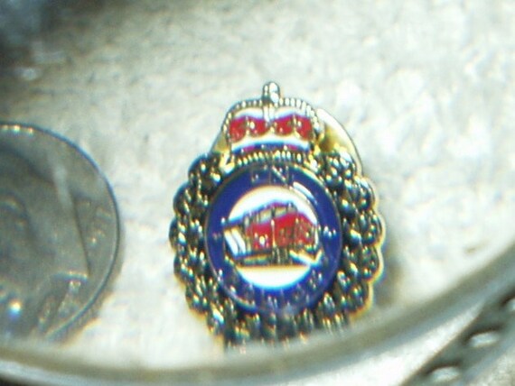 canada CN railroad police service lapel pin 75 year a… - Gem