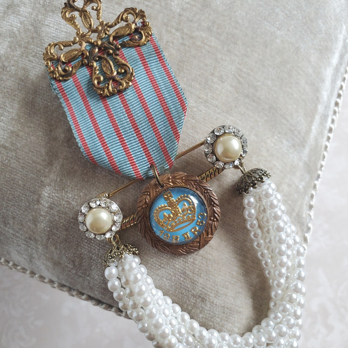 Military Style Brooch, Blazer Brooch - Etsy