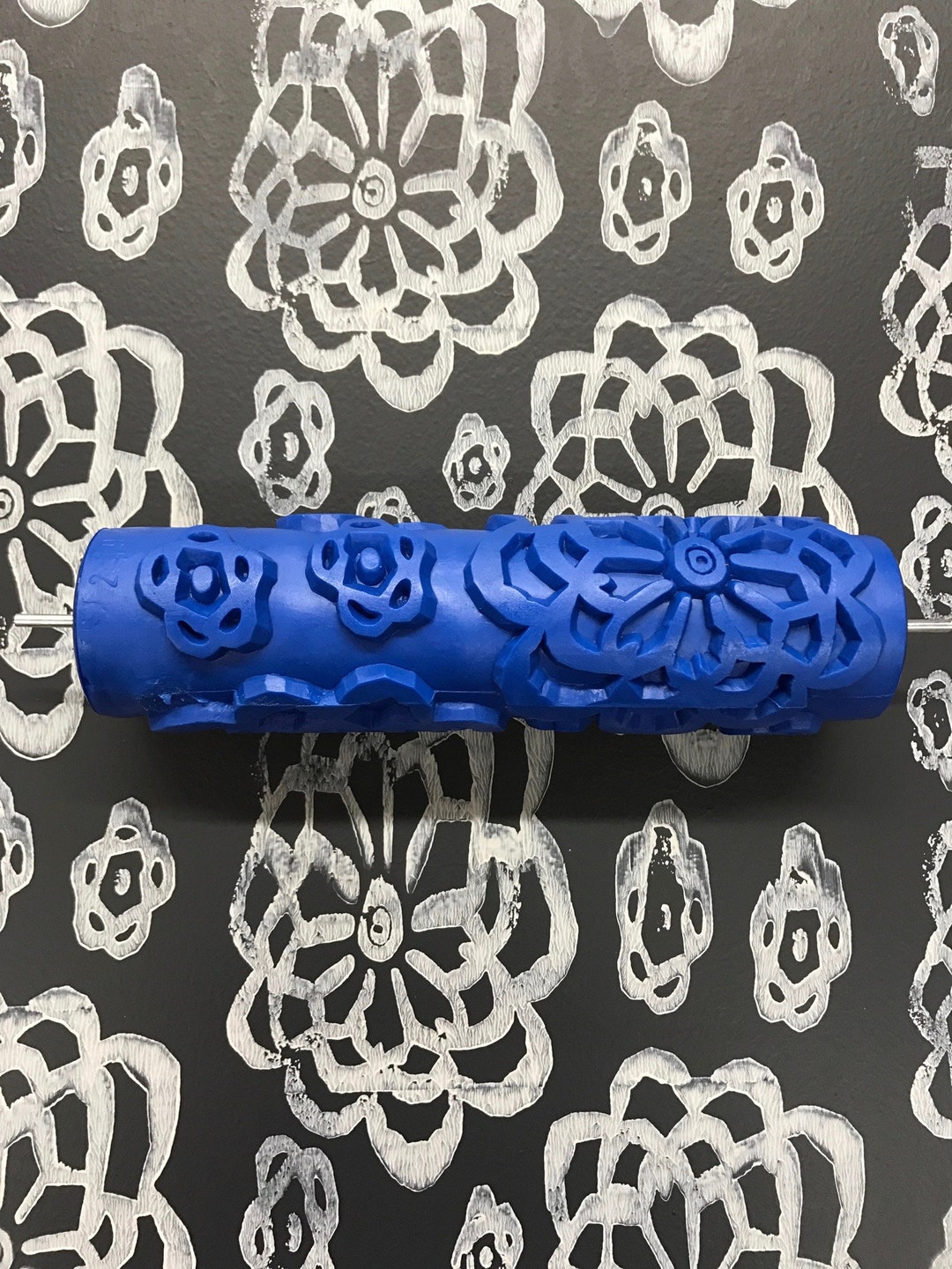 Flower Power Pattern - Stamping Paint Roller - 7" Decorative Art Roller ...