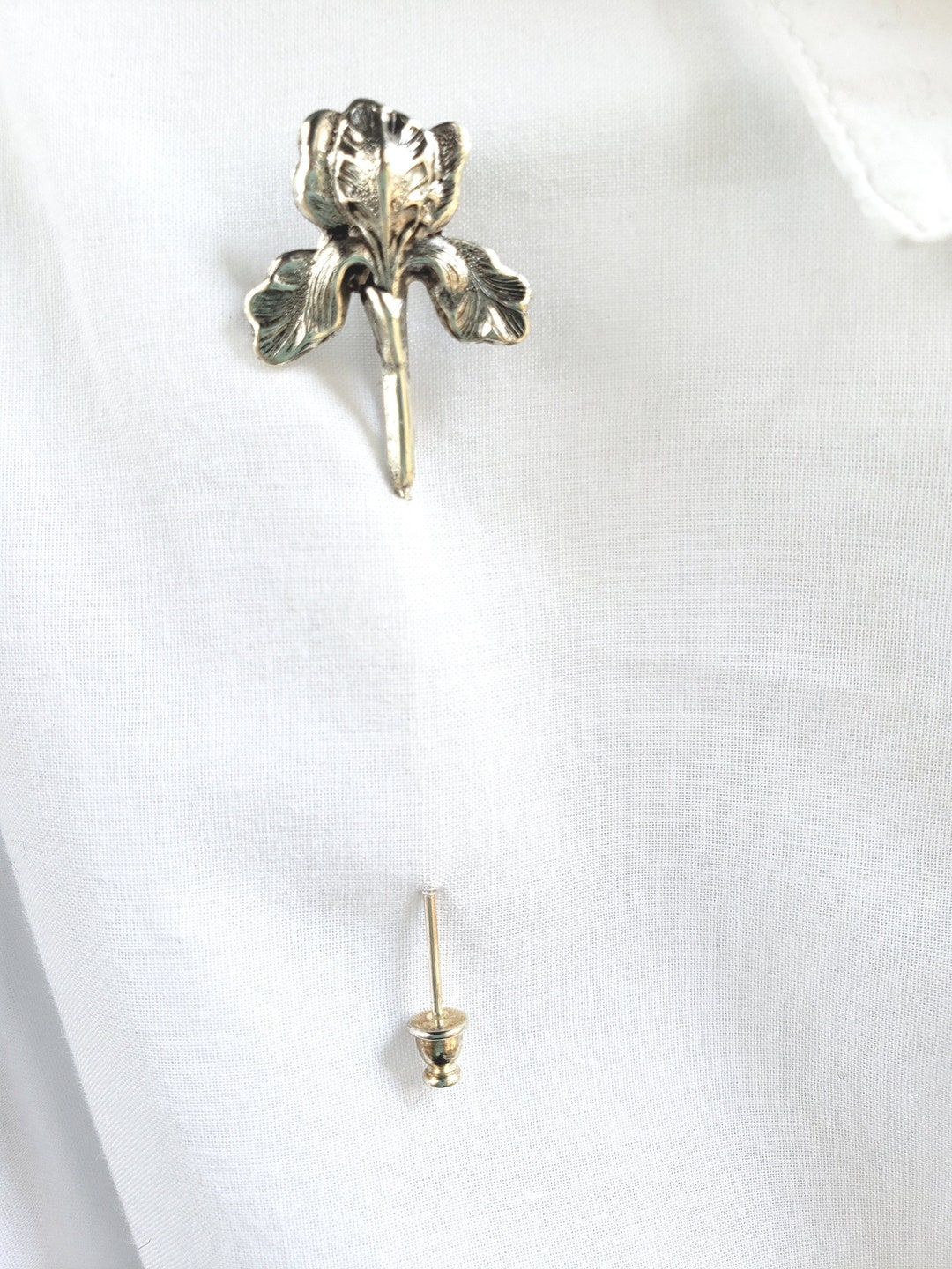 Iris Floral Silver Antiqued Stick Pins, Lapel Pin, Garden Wedding ...