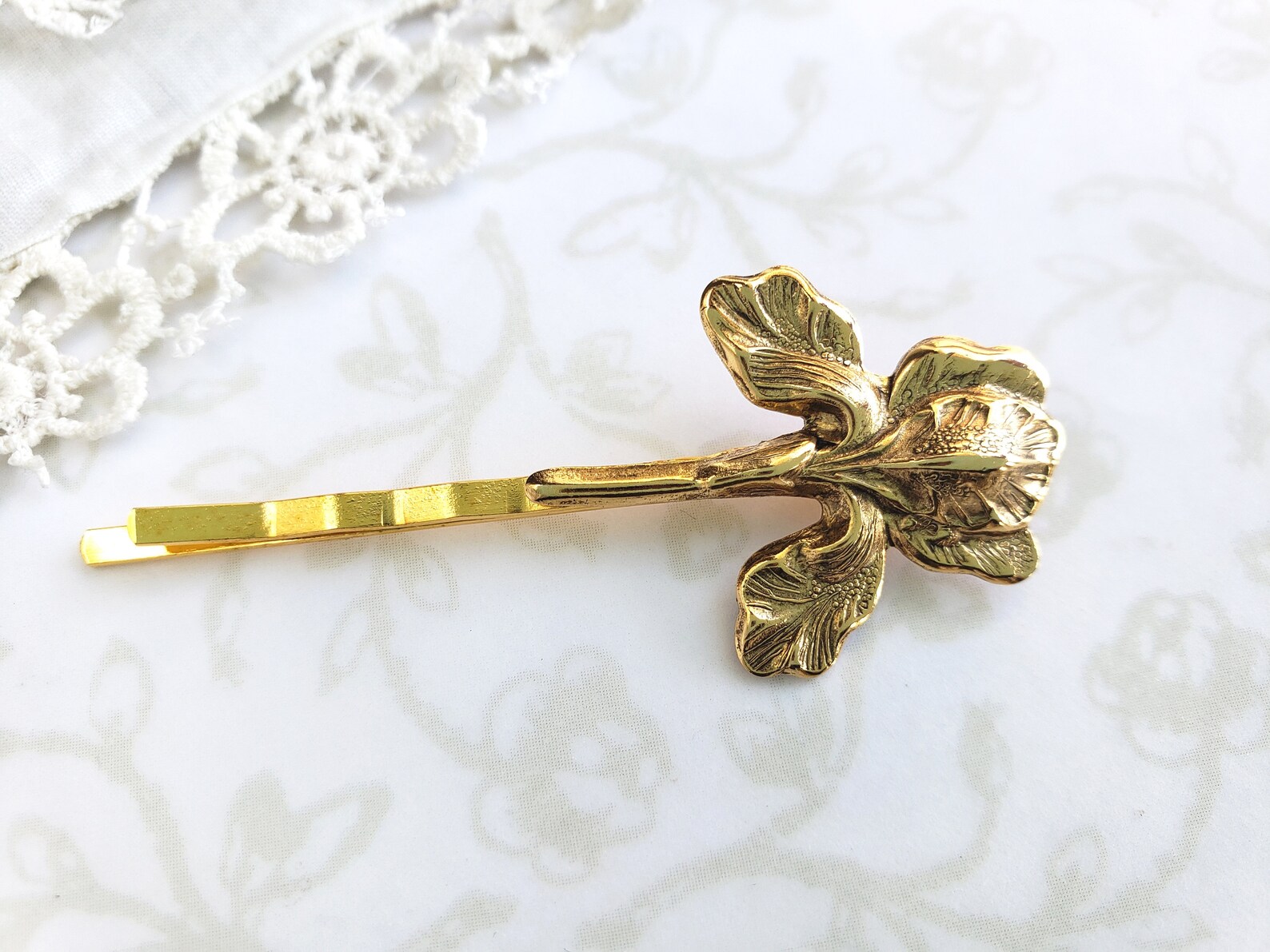 Iris Floral 24k Gold Hair Pins Bobby Pins Garden Wedding | Etsy