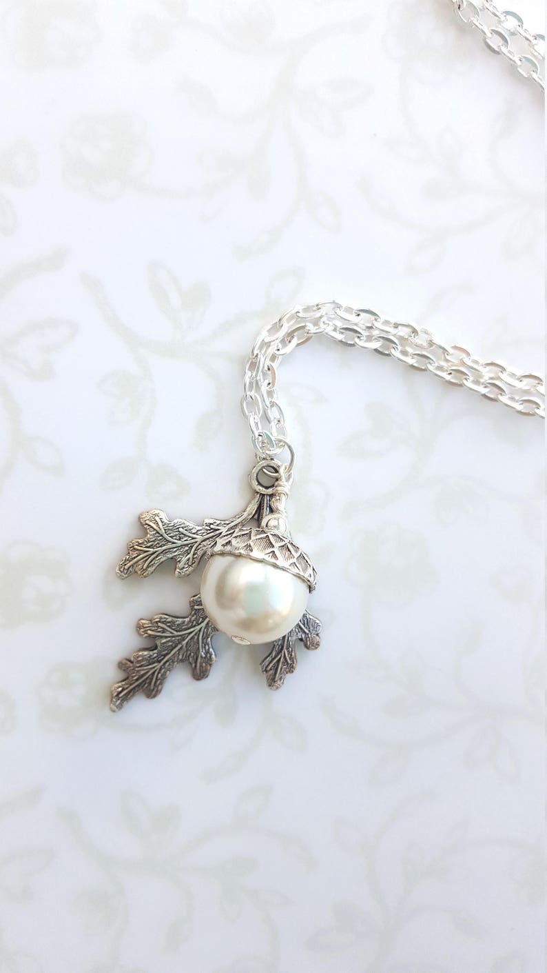 Acorn Pearl & Oak Leaves Silver Necklace Winter Woodland - Etsy