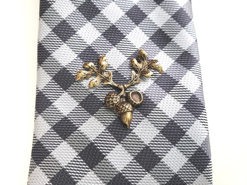 Acorn and Oak Leaves Lapel Pin in Antiqued Brass Tie Tack - Etsy