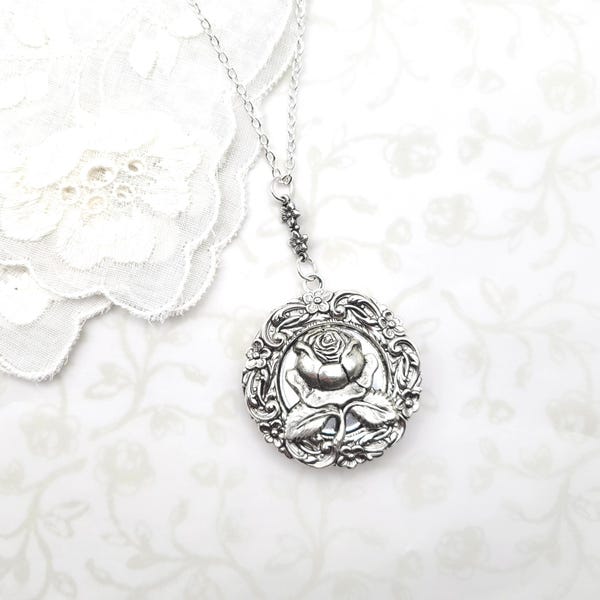 Secret Garden Locket - Etsy