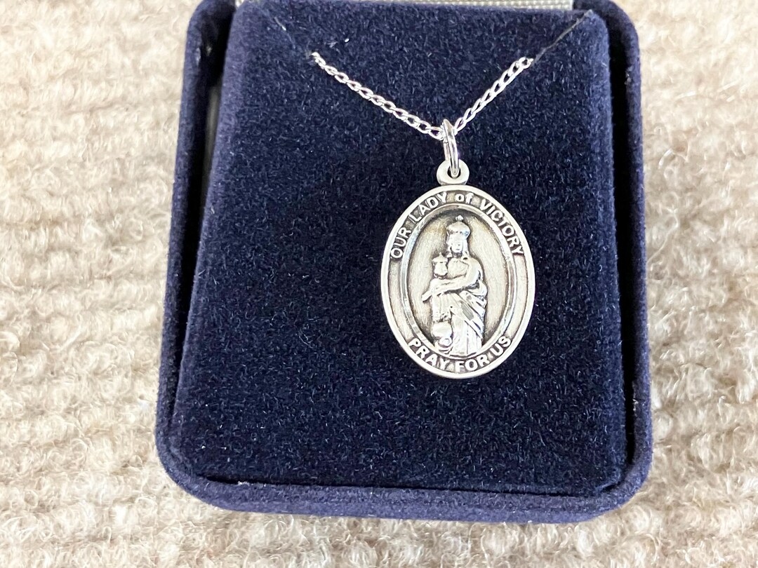 Our Lady of Victory Silver Pendant and Chain - Etsy