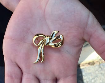 Gold Ribbon Brooch - Etsy