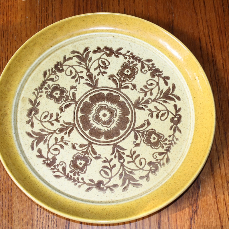 Mustard Dinner Plates - Etsy
