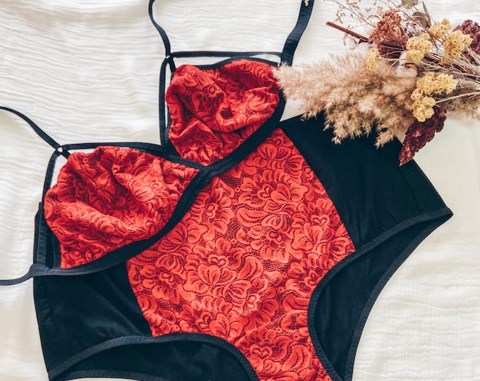 Plus Size Bralette ,high Cut Model , Modest Bralette, Modesty Panel, XL ...