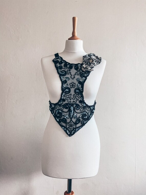 BODY HARNESS ACCESSORY / Luxury Body Jewelry Elegant Beaded - Etsy